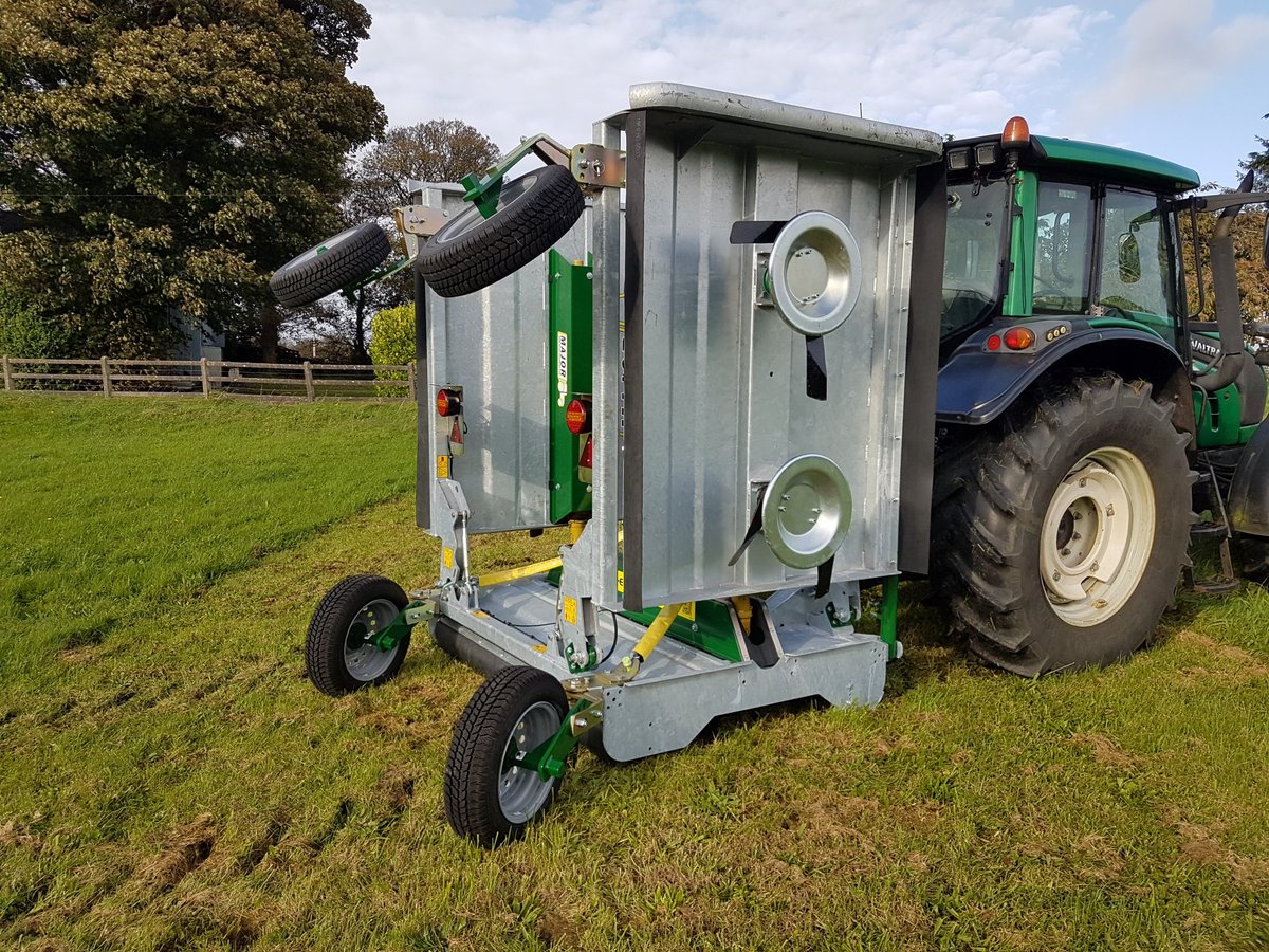 Efficient grass pasture topping mower | Heavy Duty Performance | Major ...